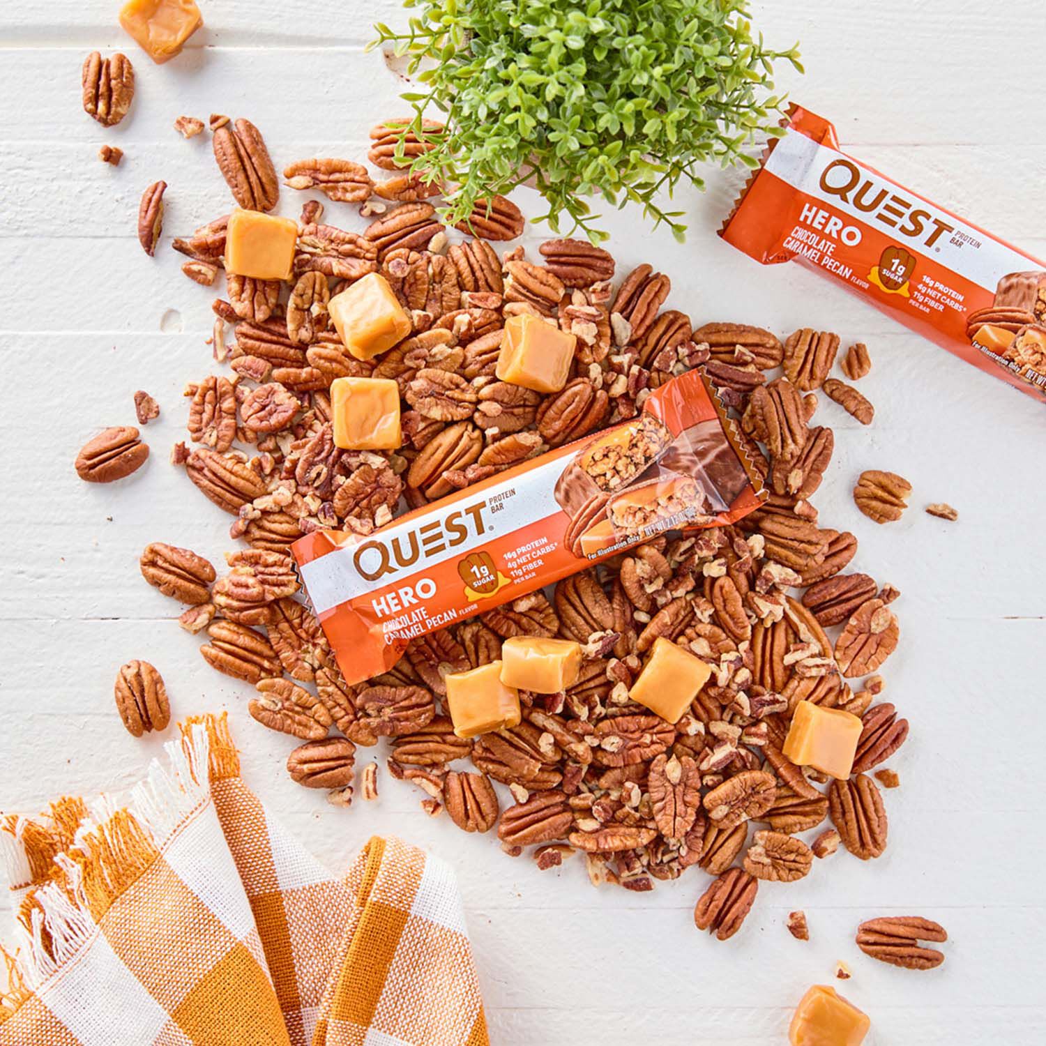 Quest Hero Protein Bars - Chocolate Caramel Pecan (12 Pack) | GNC