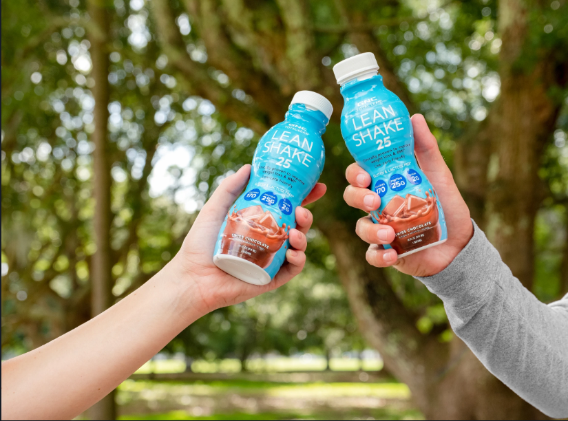 A Deep Dive Into Total Lean® Lean Shake™ 25 RTD | GNC
