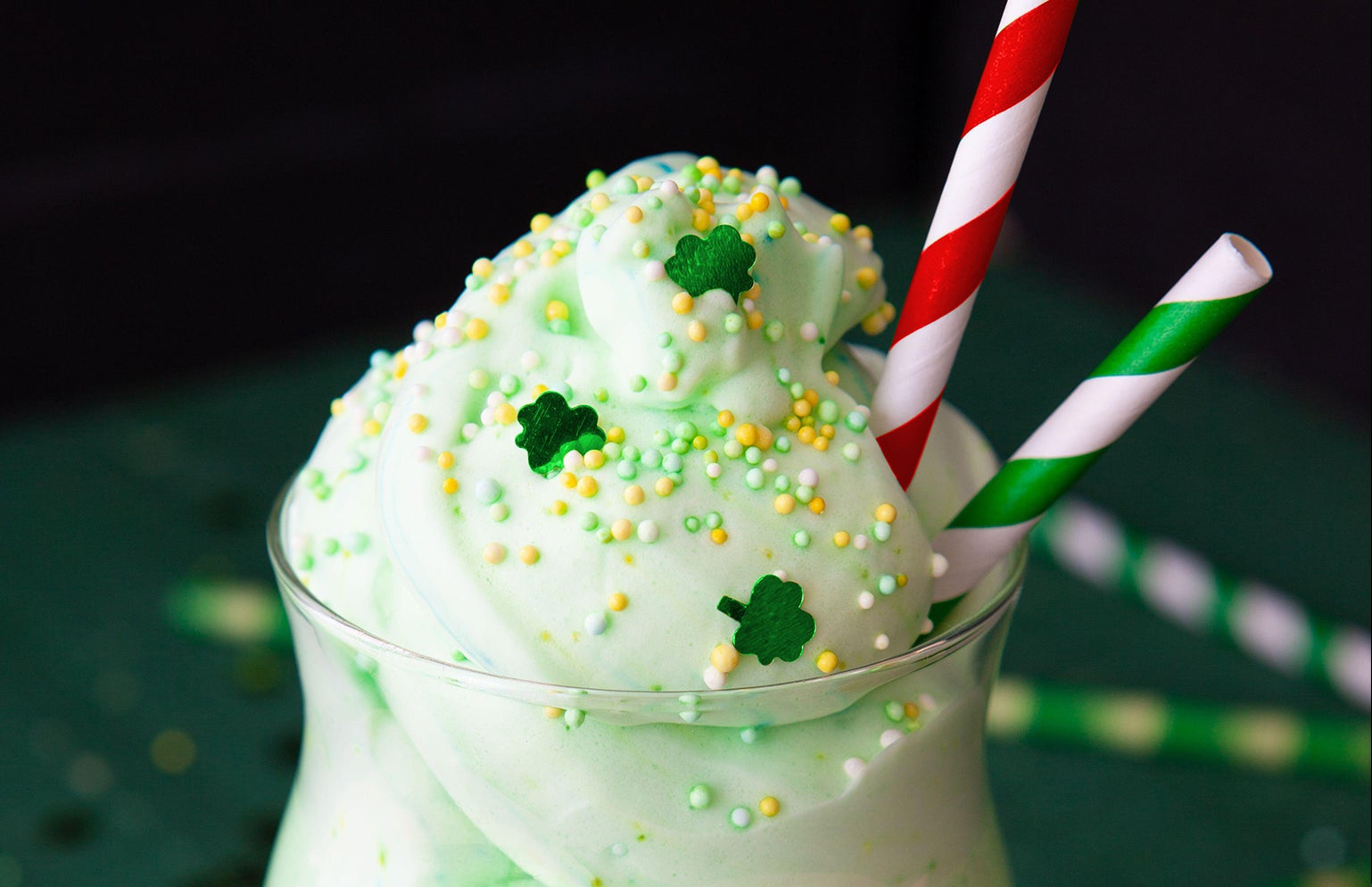Fresh Mint Shamrock Smoothie—Protein Style | GNC