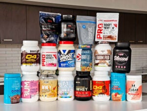Best Protein Powders of 2025: According to a Dietitian | GNC